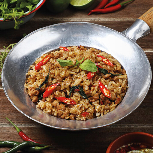 เขียง ข้าวผัดกะเพราคลุก หมู